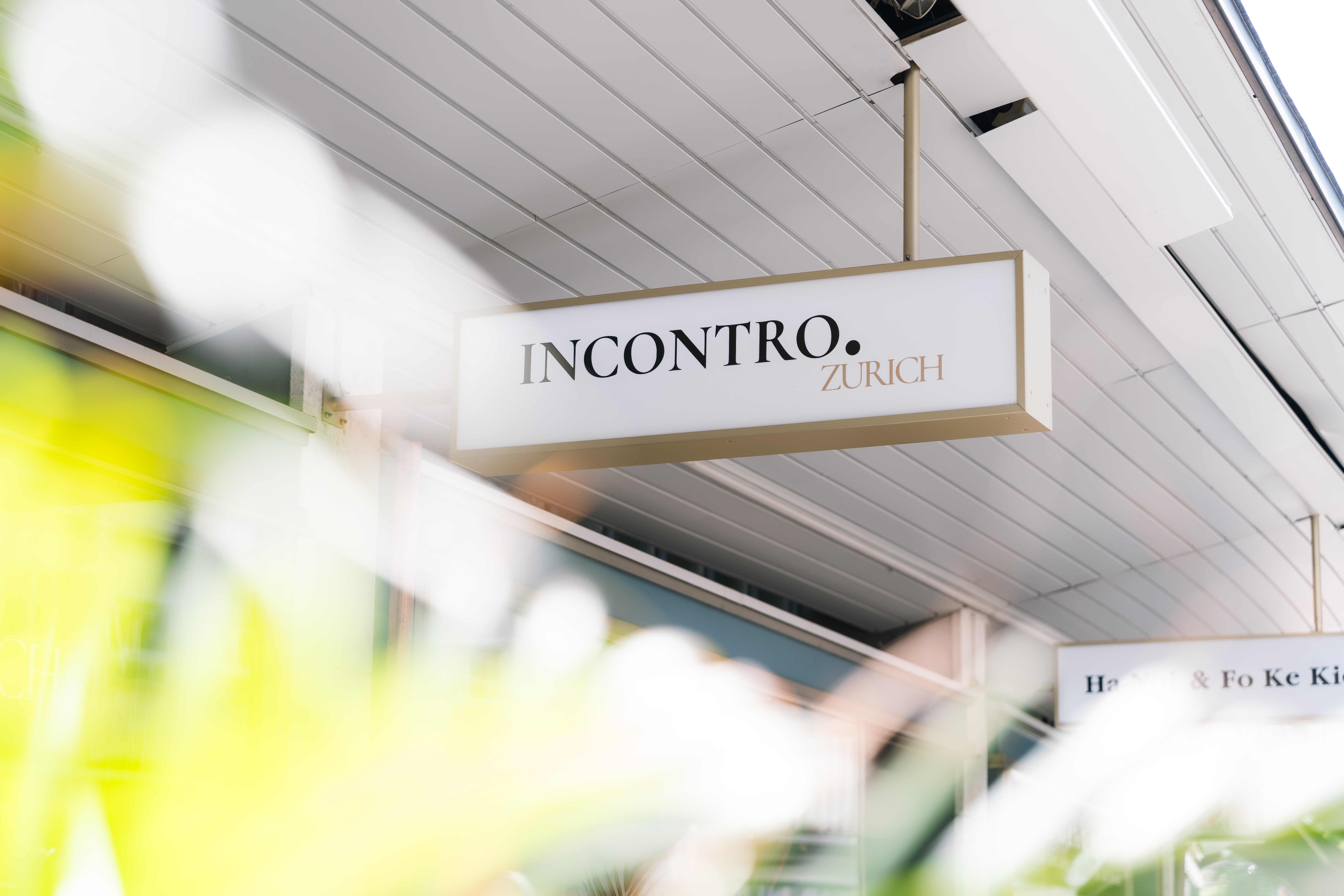 Bar INCONTRO. - Elegant Apero · Stylish Afterwork · Iconic Nights in Zurich